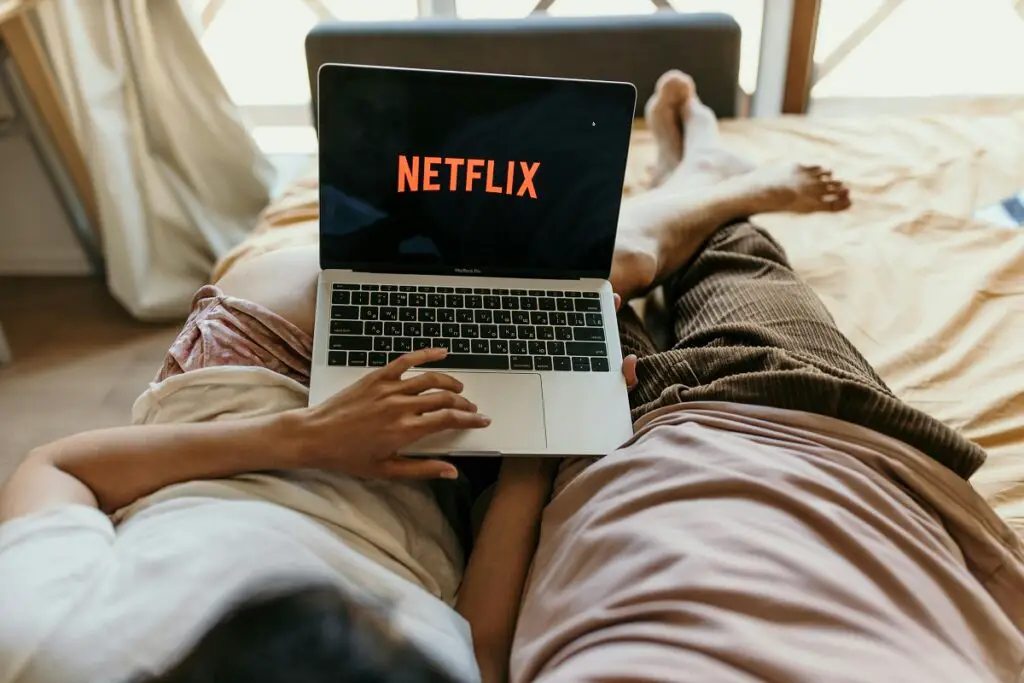 Top 12 Netflix Competitors & Alternatives [2025] - Latterly.org